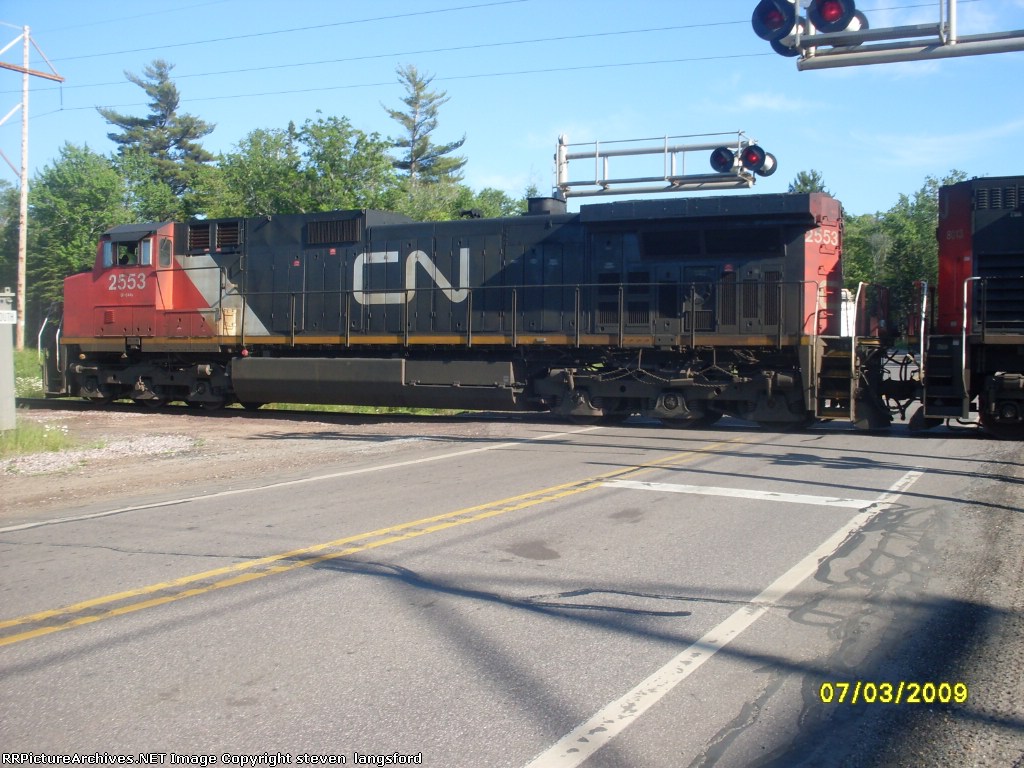 CN Crossing M-35 South